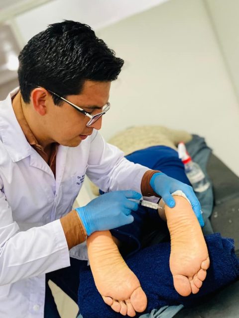 Espolón Calcáneo: Síntomas, Tratamiento y Prevención